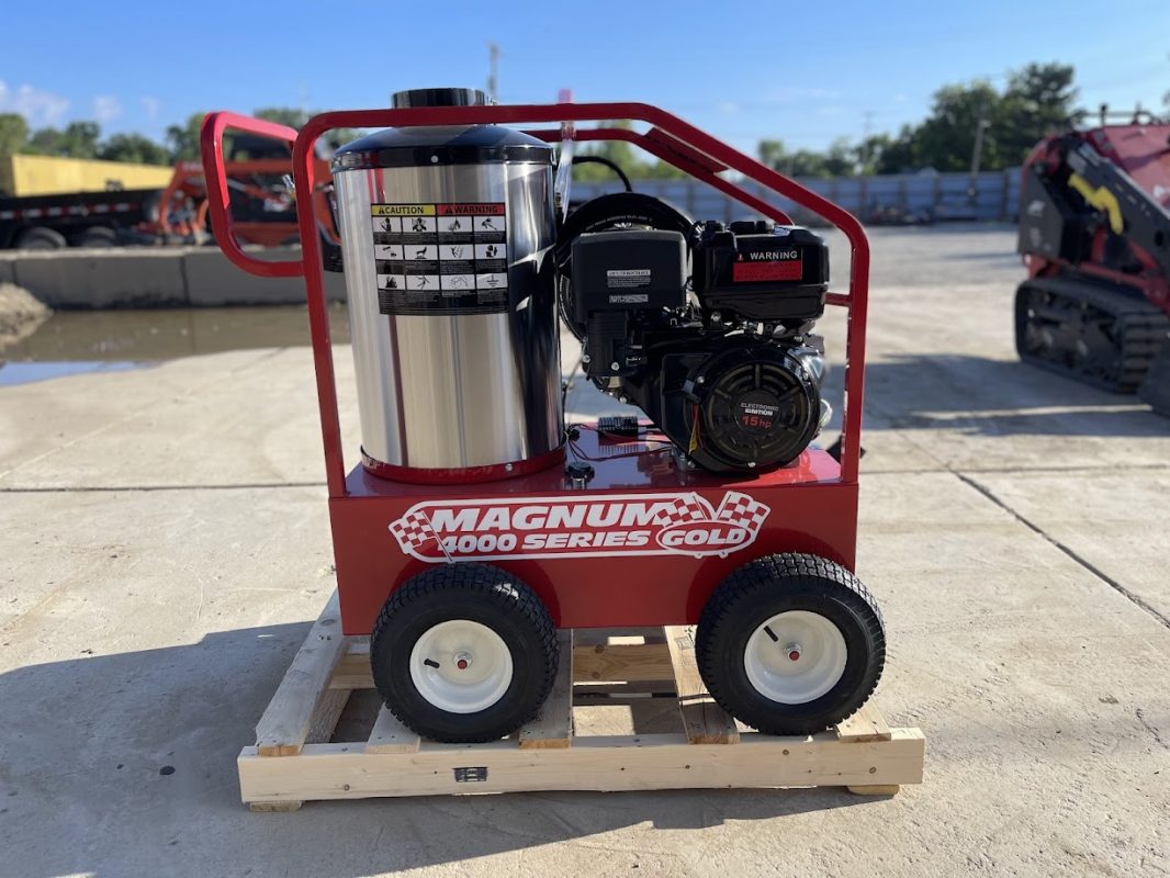 Power Washer Magnum Deluxe Package - Hot Power Washers